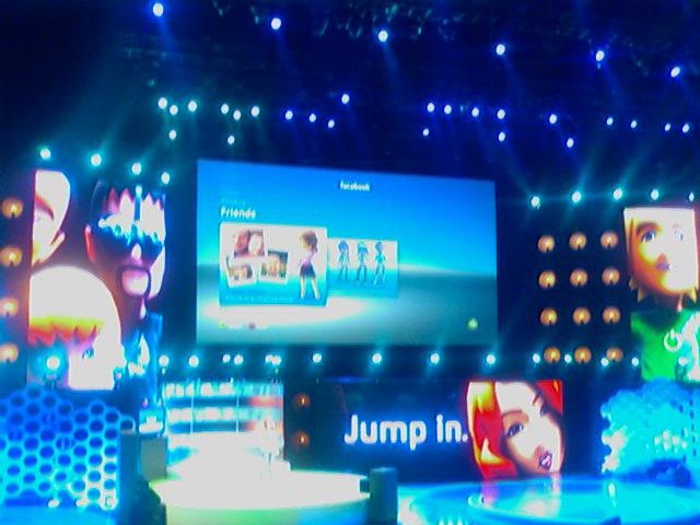 Facebook and Twitter Come To Xbox Live - Siliconera