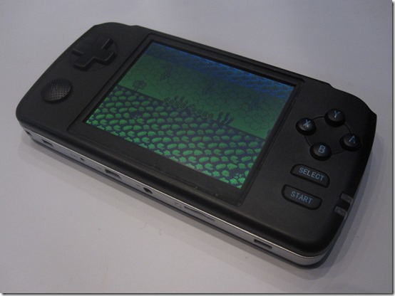 Hands On GCW-Zero, The Handheld Built To Emulate Amiga And Commodore ...