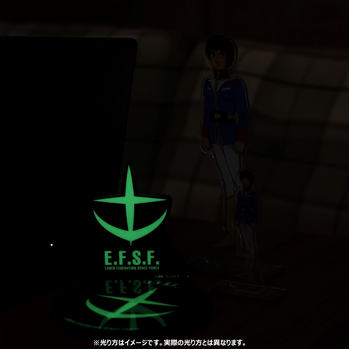 These Gundam Emblem Acrylic Stands Can Glow in the Dark - Siliconera